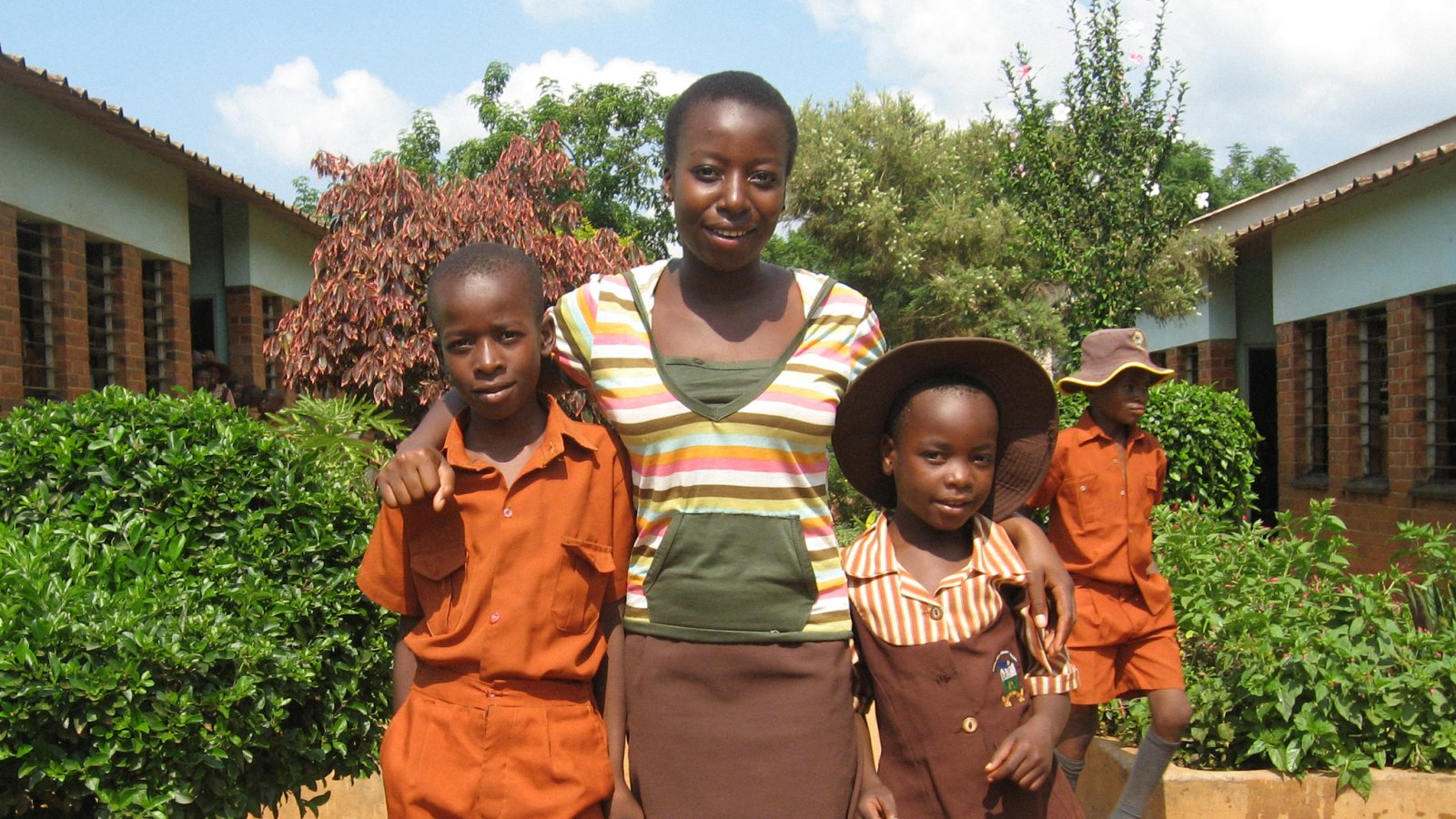 Donate - TARIRO UK, HOPE FOR YOUTH IN ZIMBABWE